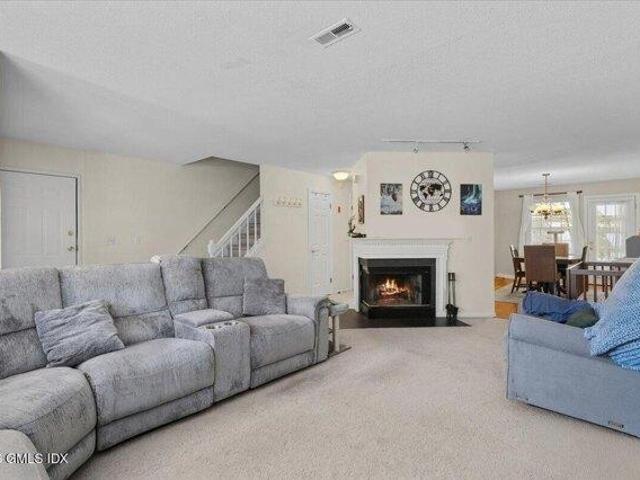 condo with 2 bedroom, Greenwich CT ES104405855