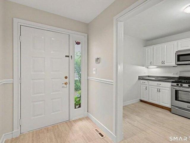 condo with 2 bedroom, Greenwich CT ES105140728