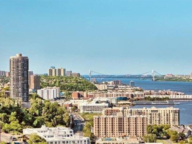 condo with 2 bedroom, Guttenberg NJ DS104150478