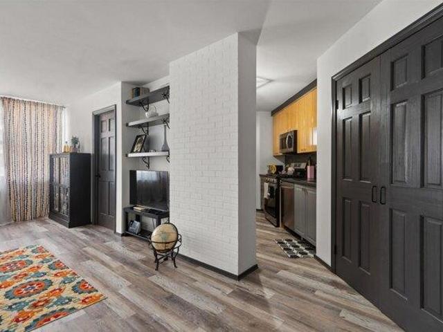 condo with 2 bedroom, Guttenberg NJ DS104446159