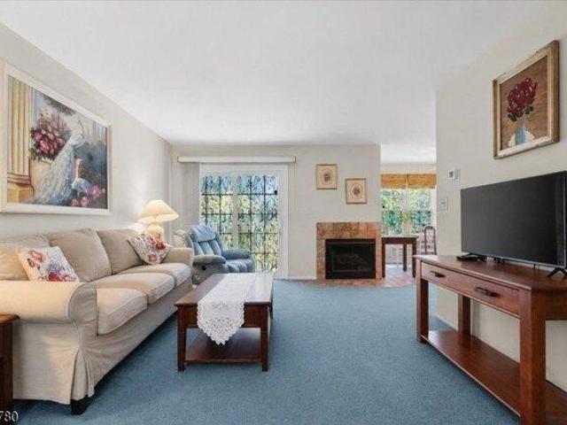 condo with 2 bedroom, Hamburg NJ ES105141382