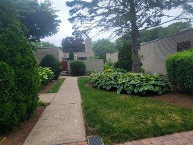 condo with 2 bedroom, Hamden CT DS103436471