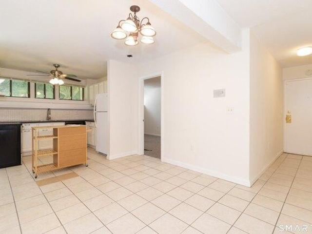 condo with 2 bedroom, Hamden CT DS104116217