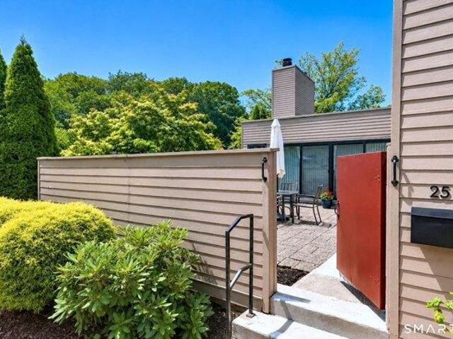 condo with 2 bedroom, Hamden CT DS104373995