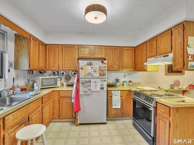 condo with 2 bedroom, Hamden CT ES104835521