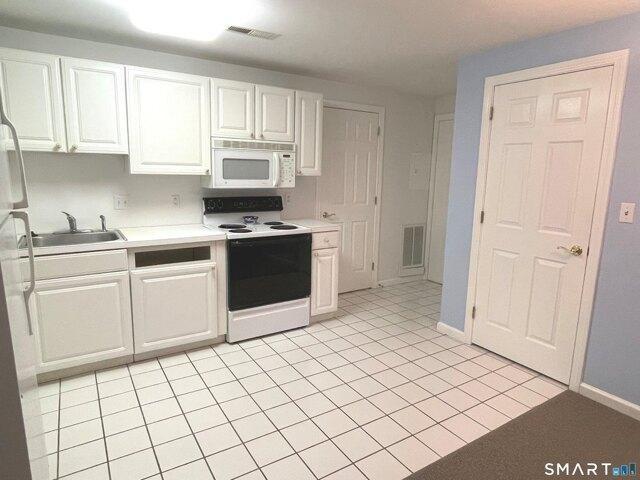 condo with 2 bedroom, Hamden CT ES104848795