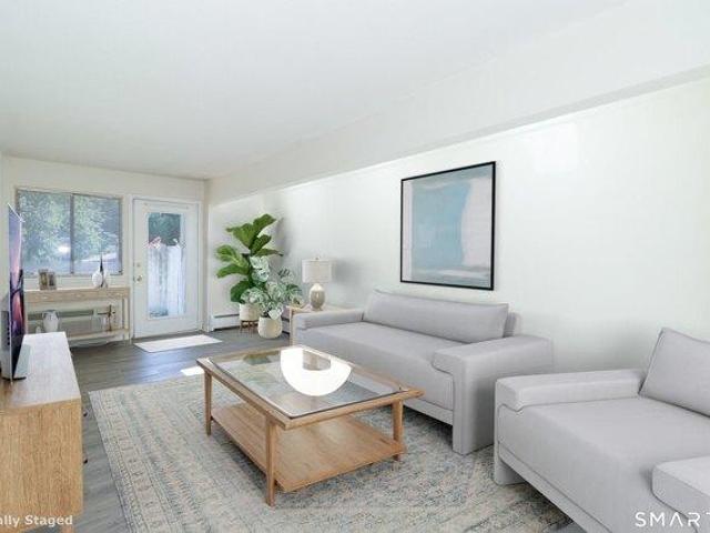 condo with 2 bedroom, Hamden CT ES105144100