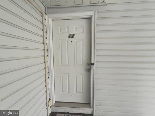 condo with 2 bedroom, Hamilton NJ DLS101747966