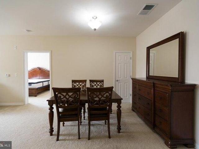 condo with 2 bedroom, Hamilton NJ DLS102825806