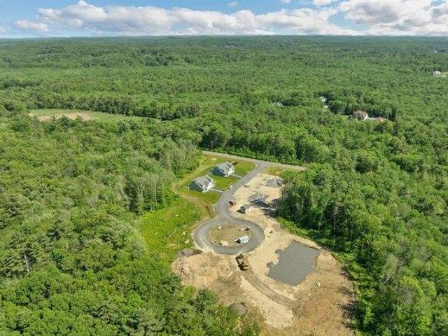 condo with 2 bedroom, Hampstead NH ES104542876