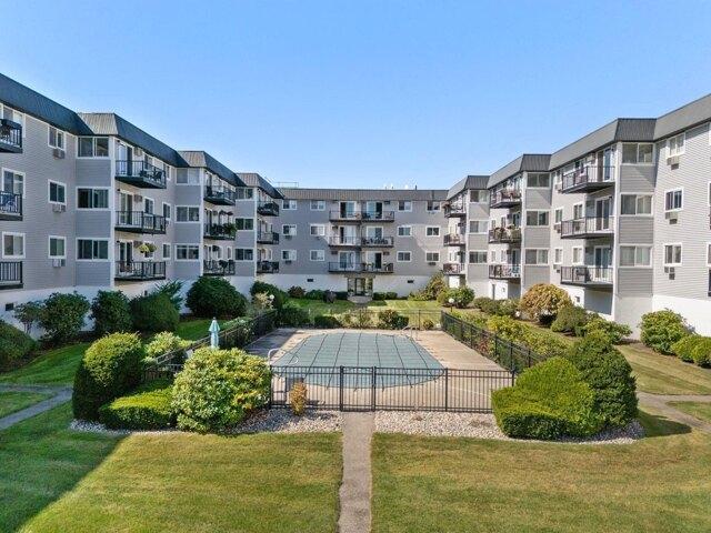 condo with 2 bedroom, Hampton NH DLS103018842
