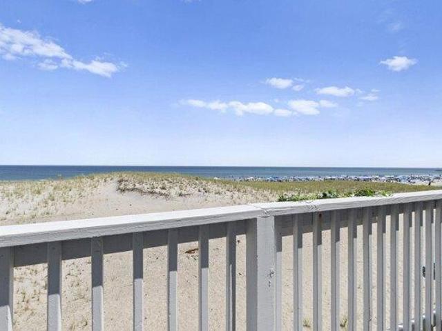 condo with 2 bedroom, Hampton NH DS103968205