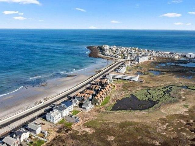 condo with 2 bedroom, Hampton NH ES105116191