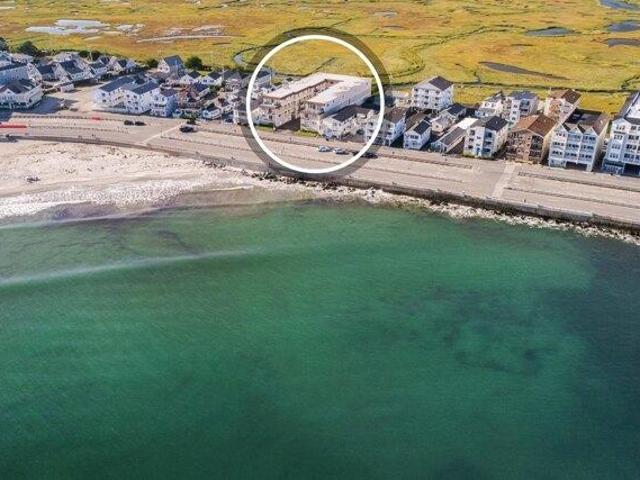 condo with 2 bedroom, Hampton NH ES103885997