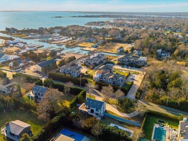 condo with 2 bedroom, Hampton Bays NY DS103604112