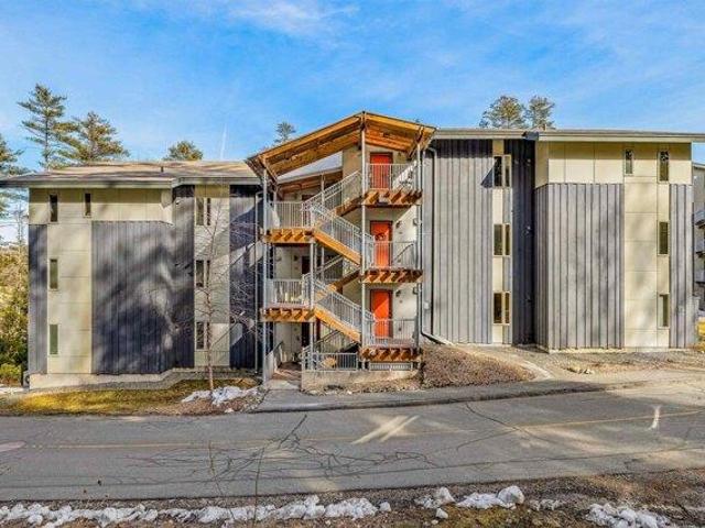 condo with 2 bedroom, Hanover NH DS102780258