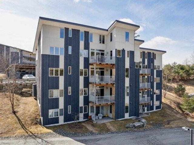 condo with 2 bedroom, Hanover NH ES103439746