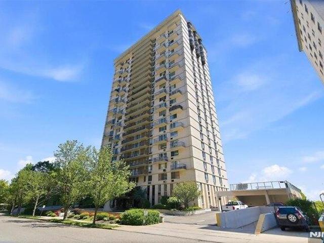 condo with 2 bedroom, Hackensack NJ DLS102282369