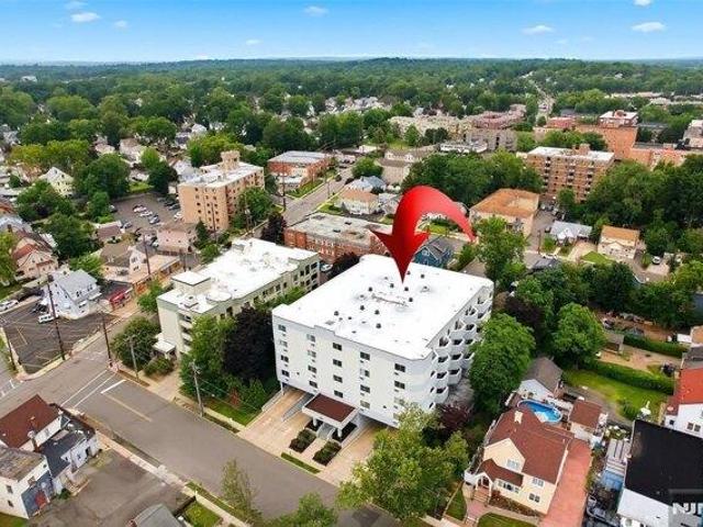 condo with 2 bedroom, Hackensack NJ DS104189080