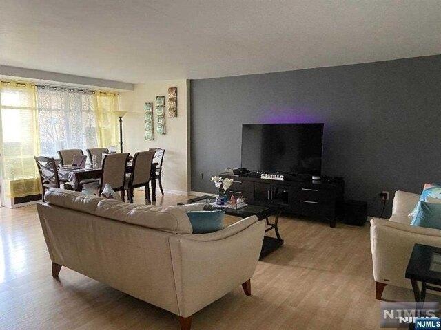 condo with 2 bedroom, Hackensack NJ DS104409127