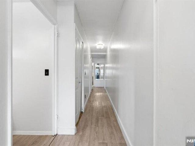 condo with 2 bedroom, Hackensack NJ ES104832432