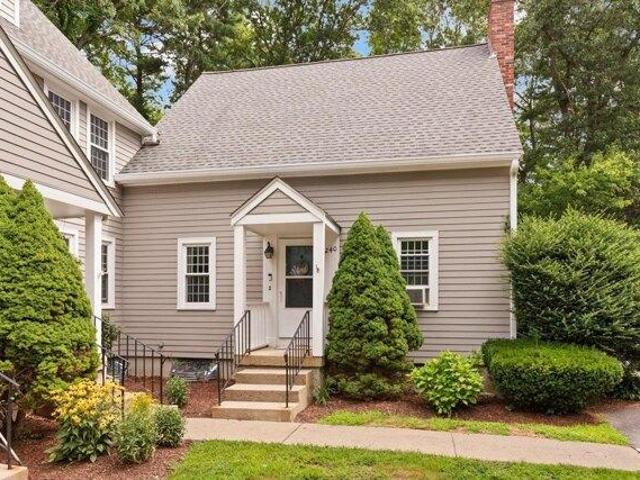 condo with 2 bedroom, Halifax MA ES105061109