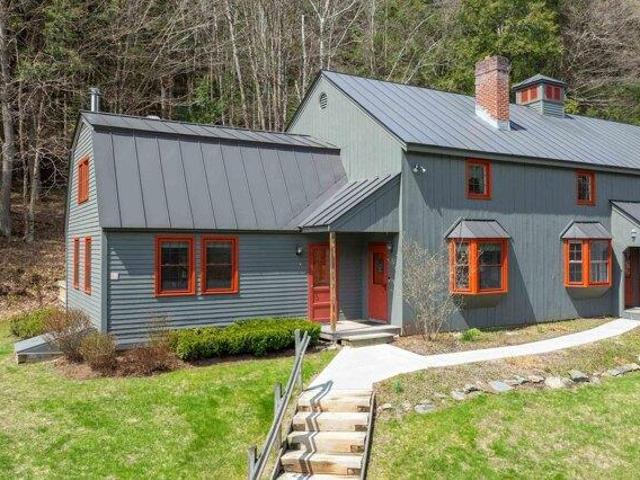 condo with 2 bedroom, Hartford VT DLS101659684