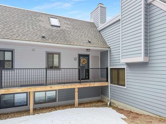 condo with 2 bedroom, Hartford VT DLS102594418