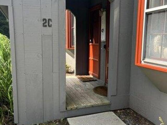 condo with 2 bedroom, Hartford VT ES104850361