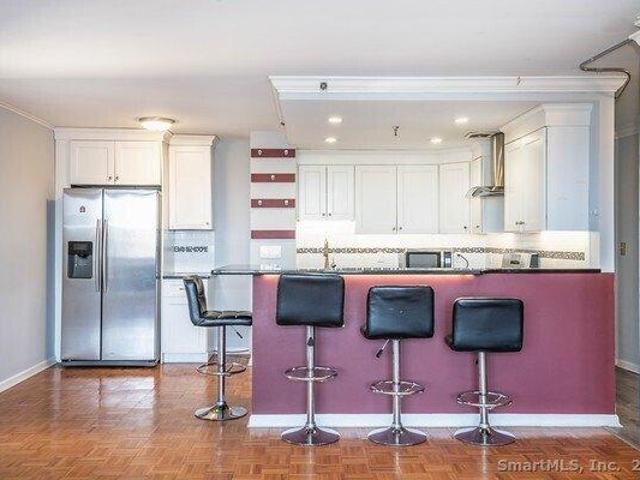 condo with 2 bedroom, Hartford CT DLS101782709