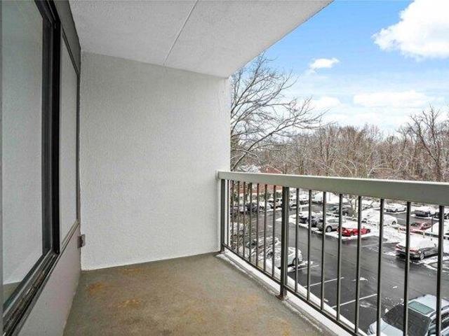 condo with 2 bedroom, Hartsdale NY DS88067108