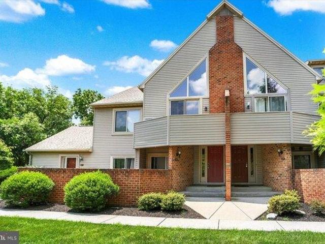 condo with 2 bedroom, Harrisburg PA DLS92559634