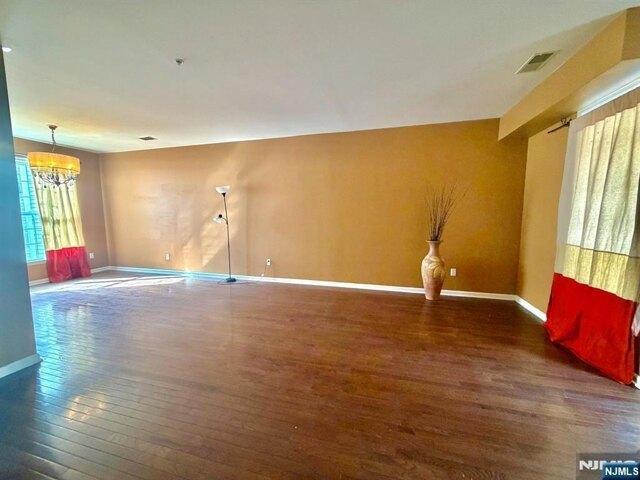 condo with 2 bedroom, Harrison NJ ES104190019