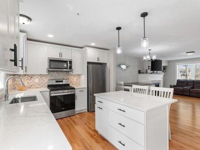 condo with 2 bedroom, Haverhill MA DS102445735