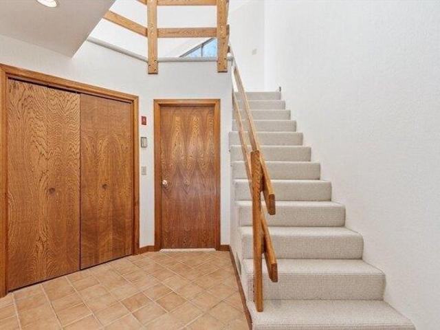condo with 2 bedroom, Haverhill MA DS102591740