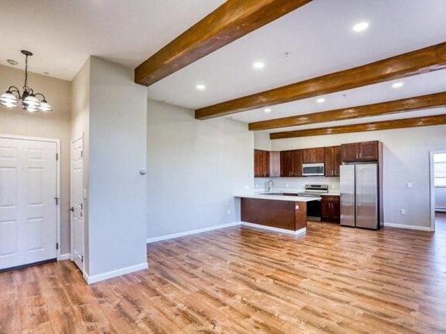 condo with 2 bedroom, Haverhill MA DS102594965