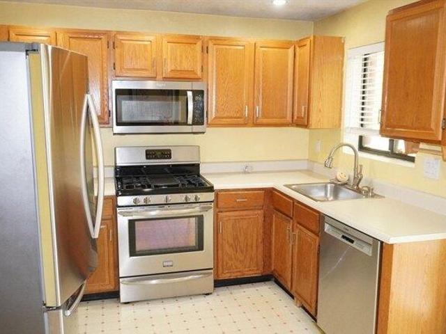 condo with 2 bedroom, Haverhill MA DS102922611
