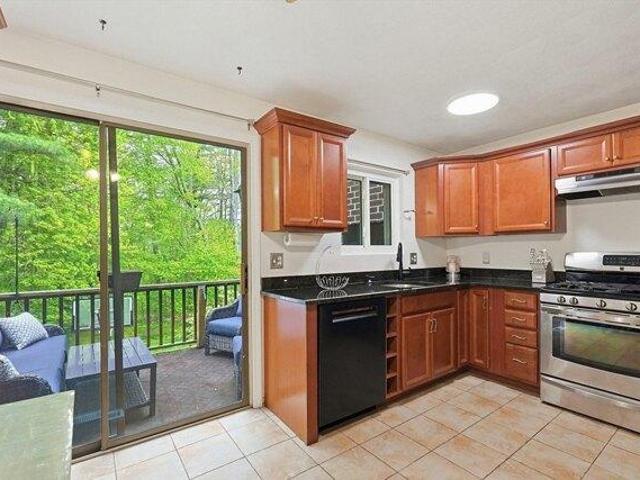 condo with 2 bedroom, Haverhill MA ES103663645