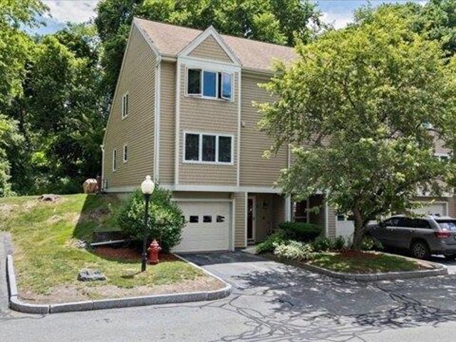 condo with 2 bedroom, Haverhill MA ES104759344