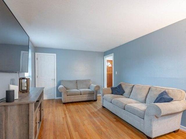 condo with 2 bedroom, Haverhill MA ES104852805