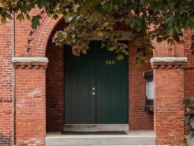condo with 2 bedroom, Haverhill MA ES104330886