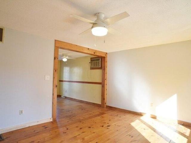 condo with 2 bedroom, Haverhill MA ES105040544