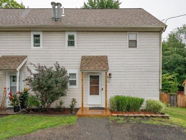 condo with 2 bedroom, Haverhill MA ES105041317