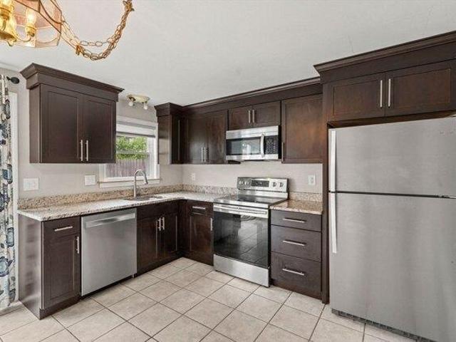 condo with 2 bedroom, Haverhill MA ES105155993