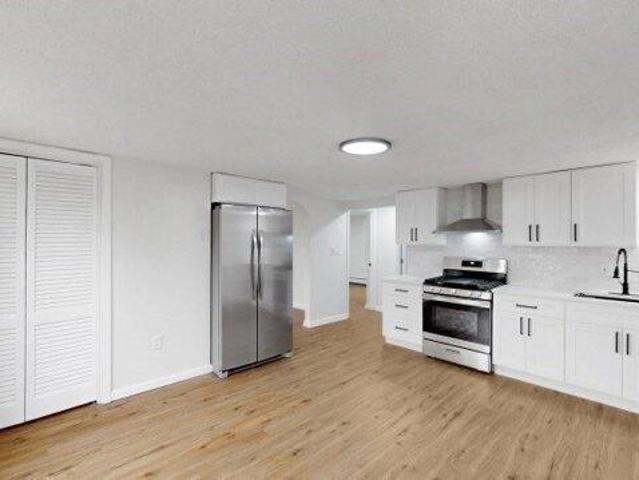 condo with 2 bedroom, Haverhill MA ES105156665