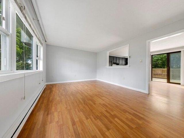 condo with 2 bedroom, Haverhill MA ES105176287