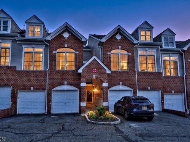 condo with 2 bedroom, Hawthorne NJ DLS102826582