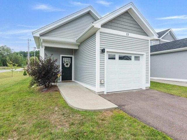 condo with 2 bedroom, Hinesburg VT DS102585240