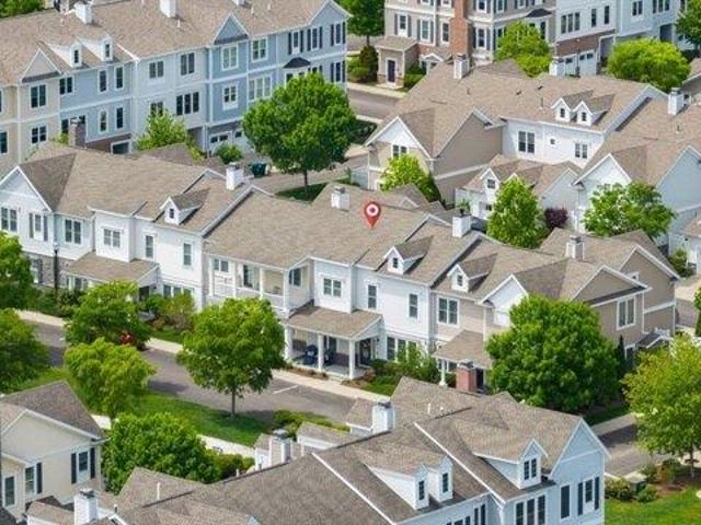 condo with 2 bedroom, Hingham MA DS103102021