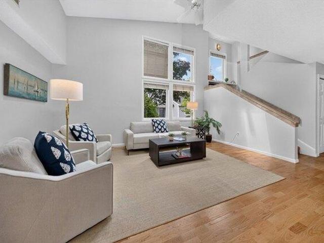 condo with 2 bedroom, Hingham MA ES104905213